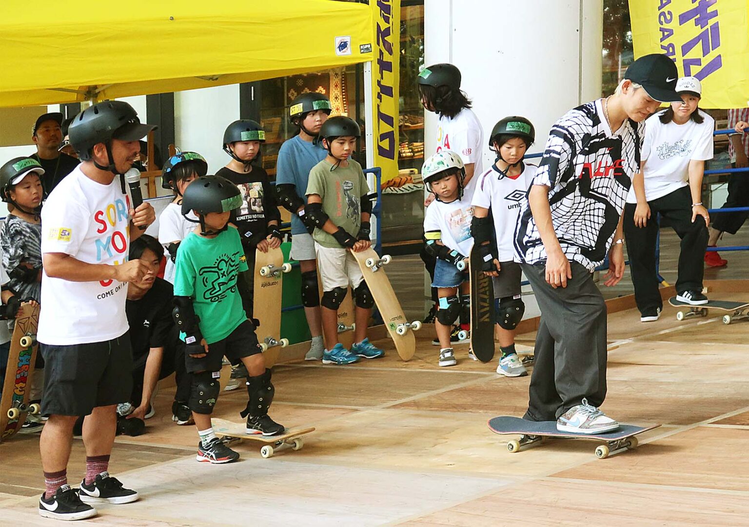 第2回QBBスケートボードスクールを開催／六甲バター | フードウイークリーWEB｜週刊食品